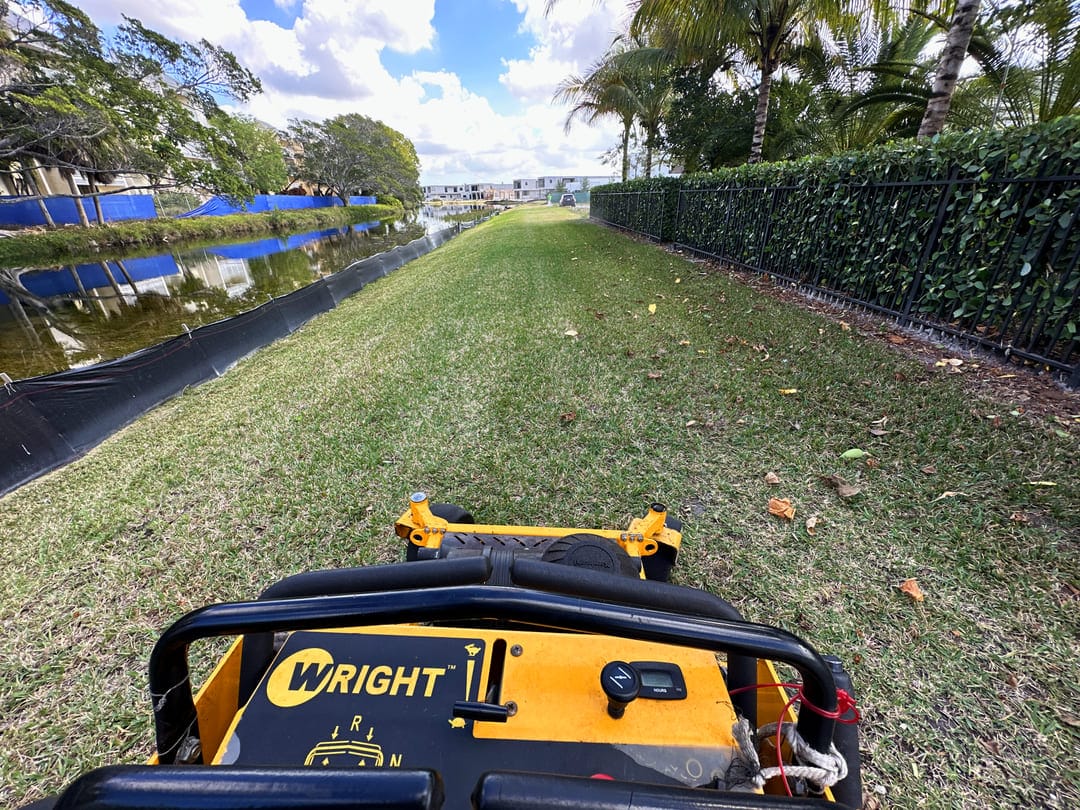 Lawn Service - EPIC Landscaping